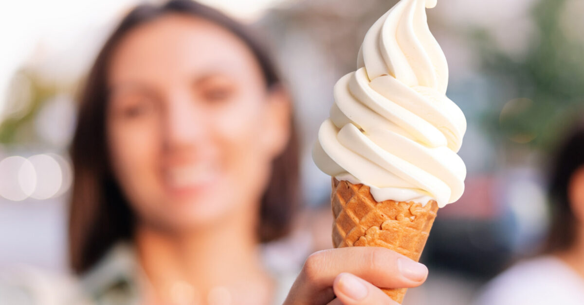 Original Ice-Cream Garnishes For A Smooth Transition From The Cold To ...